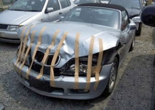 car-with-duct-tape – www.oddimotive.com